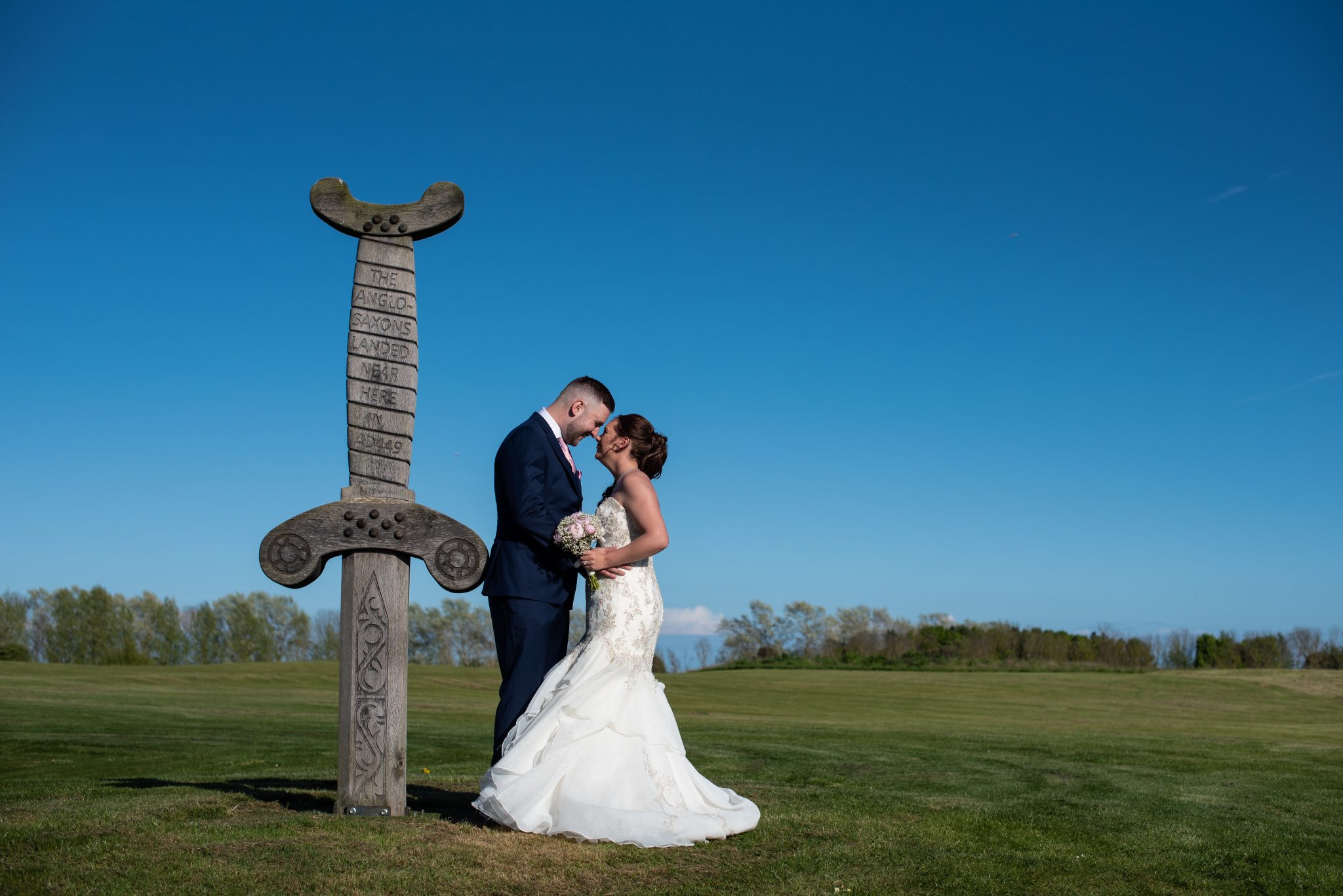 Emma and Aaron married in an outdoors ceremony at Stonelees {sneak peek ...